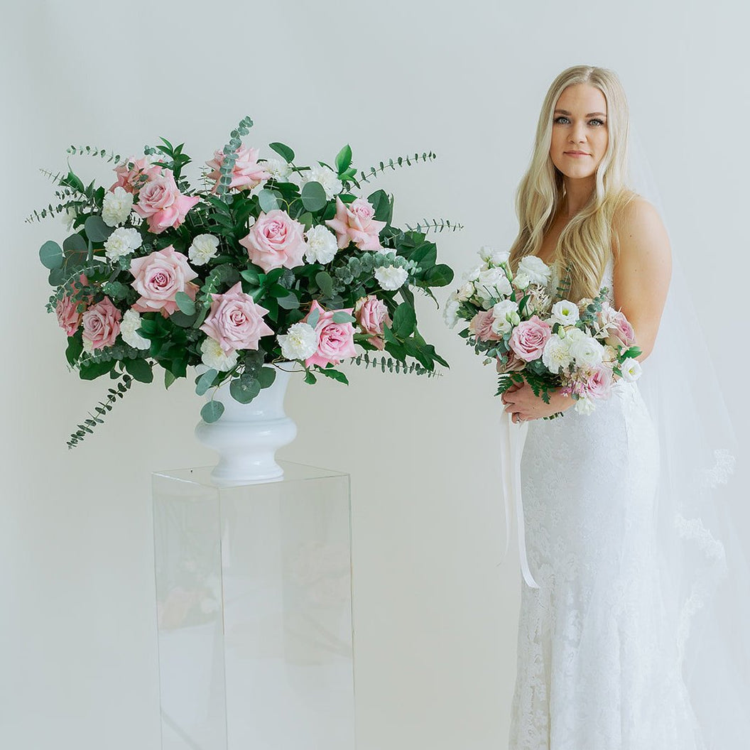 Ceremony Urns and Large Vases | DIY Wedding Supplies | Flower Moxie Supply